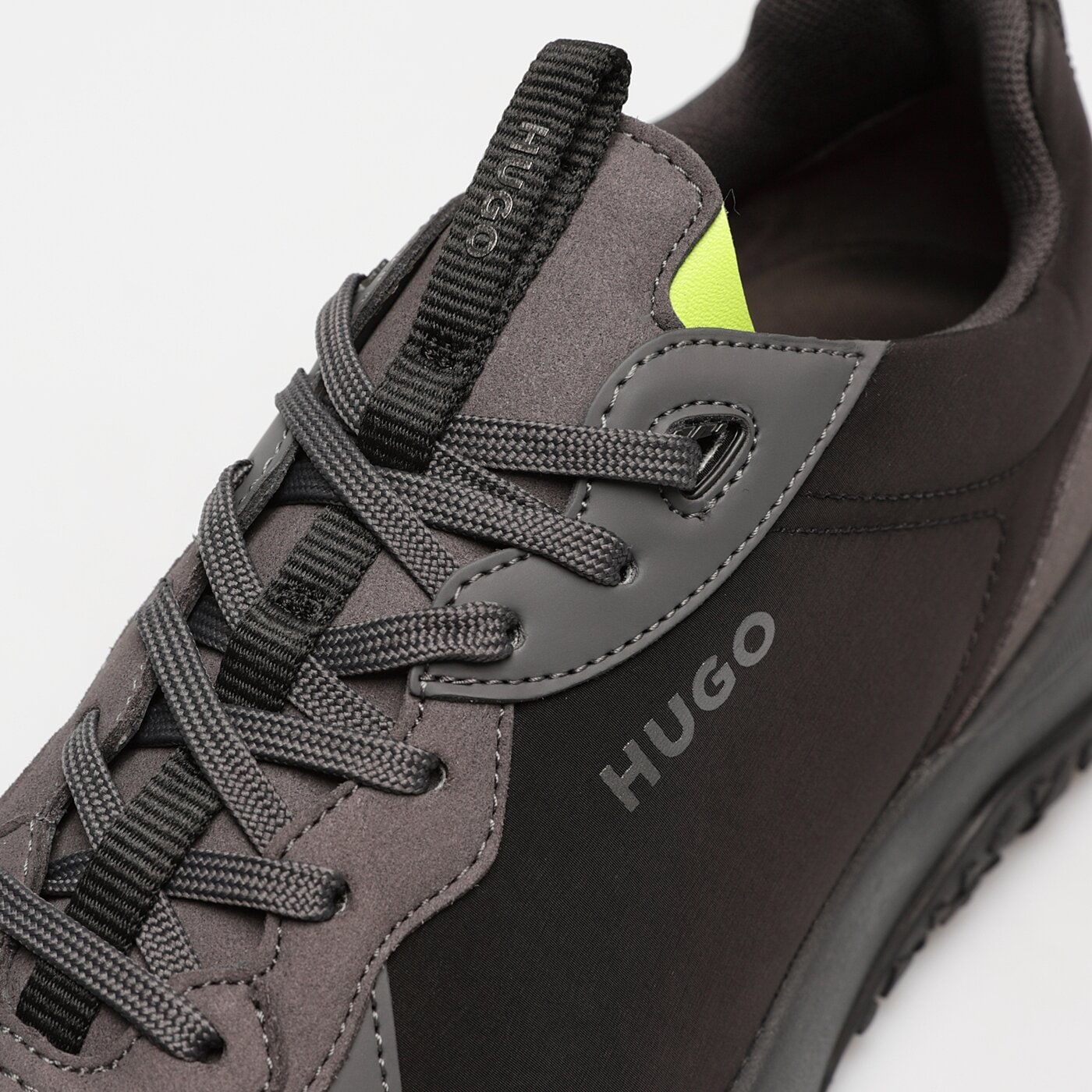 HUGO BOSS KANE RUNN kolor CZARNY (50504379001) - Mężczyzna - Sneakersy ...