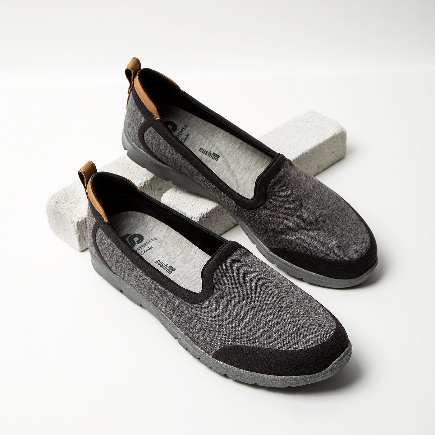 CLARKS STEP ALLENA LO CZARNY 590291 Espadryle 209 99 PLN Symbiosis .pl